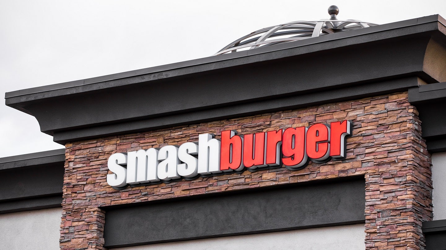 Smashburger launches Mango Habanero Chicken Sandwich in US