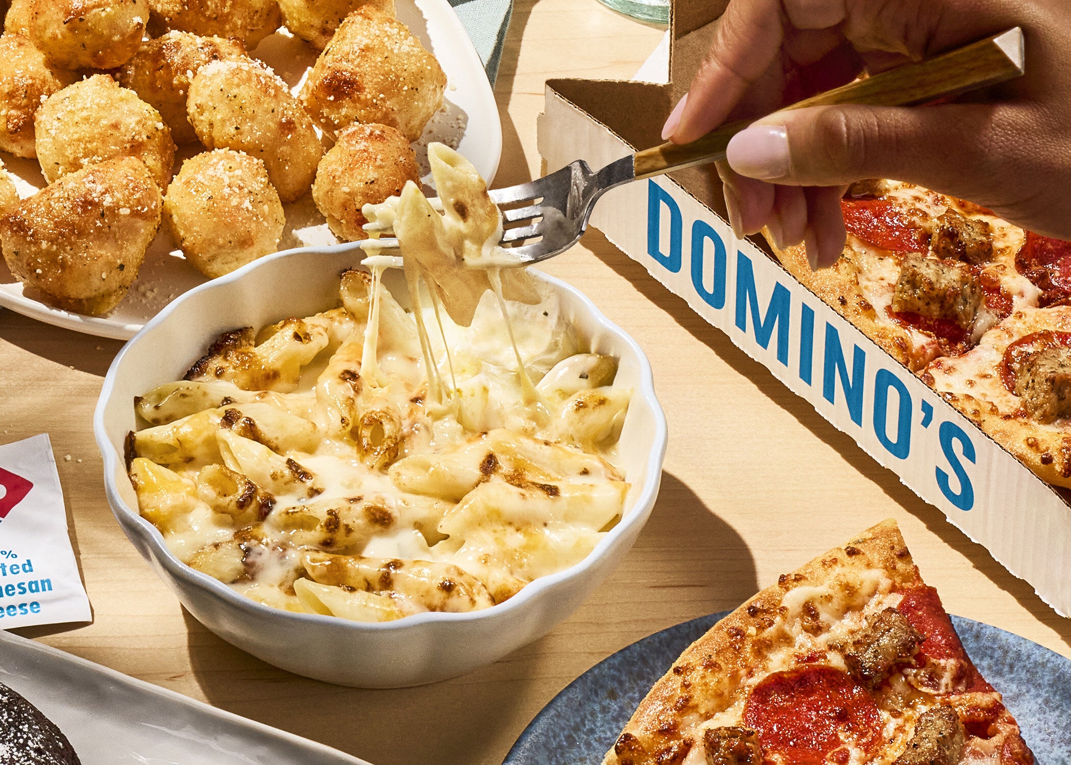 Domino's to launch two Mac & Cheese varieties in US