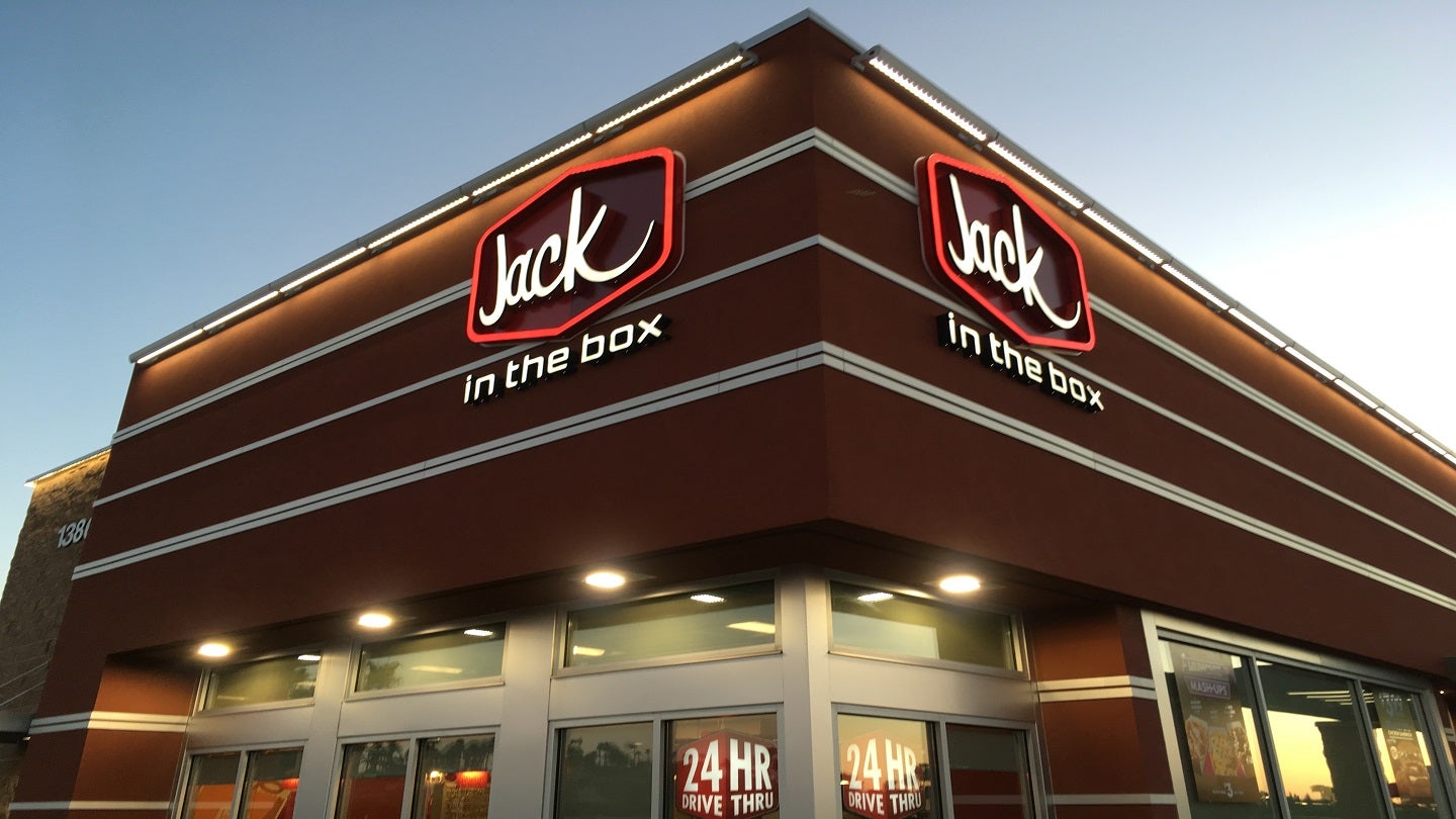 Jack in the Box announces 12-unit franchising deal in Chicago