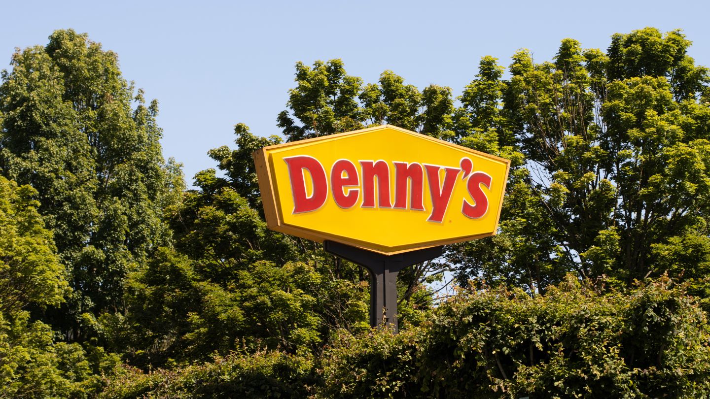 Denny's plans to shutter 150 locations by 2025