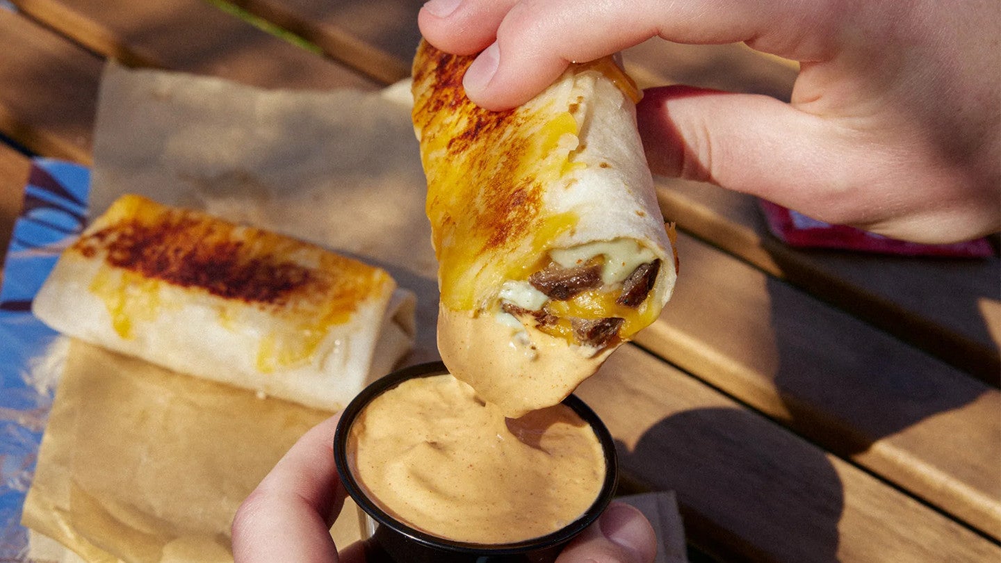 Taco Bell unveils Cheesy Dipping Burritos for limited time