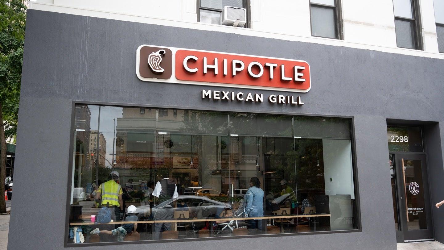 Chipotle reports lower profit in Q2 2025