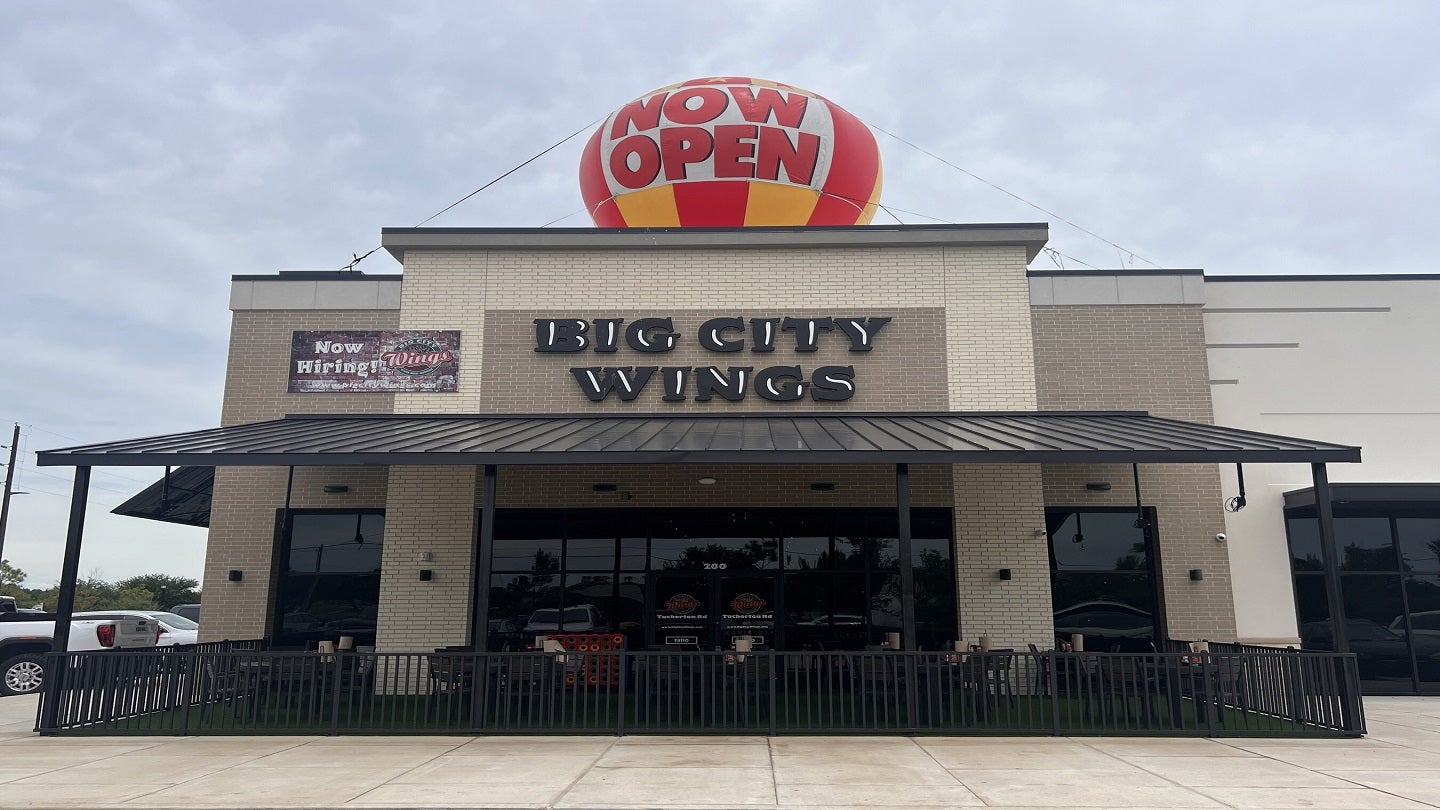 Big City Wings opens 14th location in US